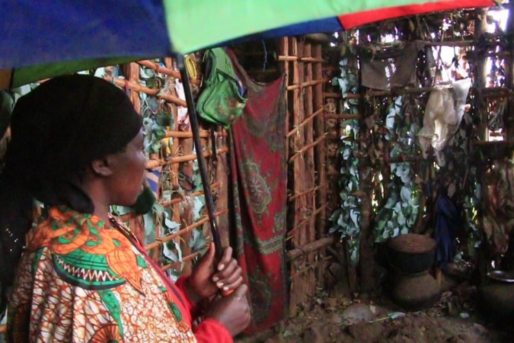 Musanze: Abatujwe mu mudugudu wa Kabazungu bitwikira imitaka bari mu ...