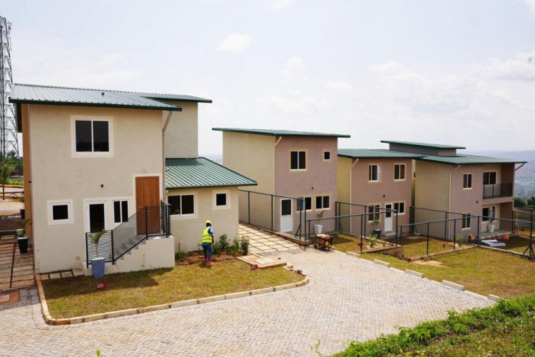 Minisiteri y’ibikorwaremezo yasabwe gusobanura inzitizi ziri muri ...